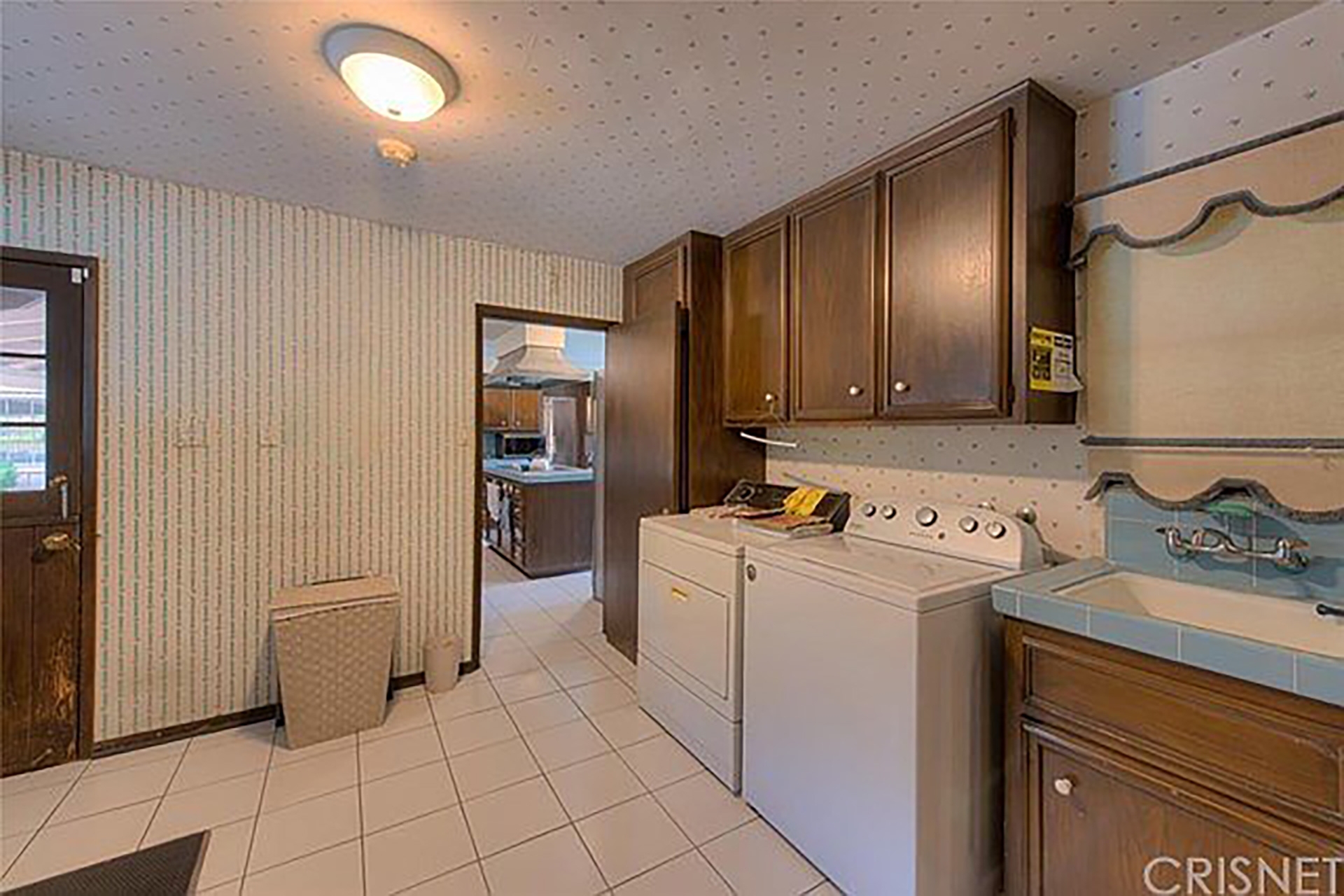 The History, Heritage and Timeless Heirlooms of Harry P. Archinal ...