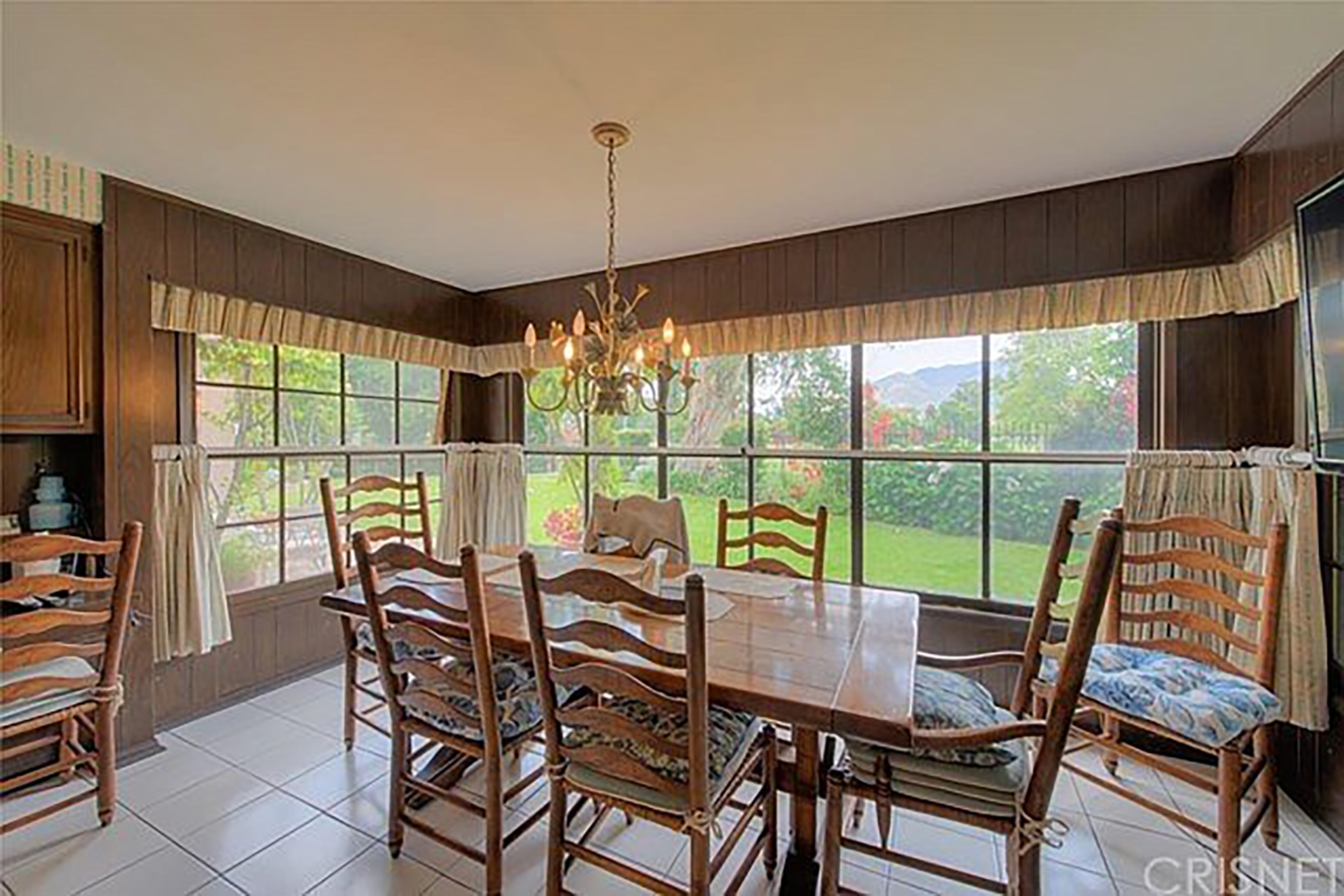 The History, Heritage and Timeless Heirlooms of Harry P. Archinal ...